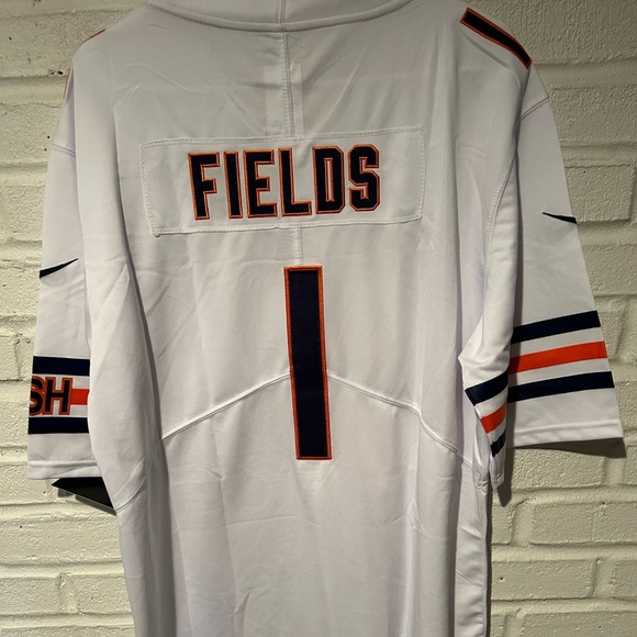 Nike | Shirts | Mens Nike Chicago Bears Justin Fields Jersey Suze Large ...